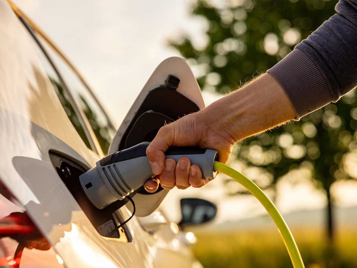 Guide till elbil, laddhybrid och elhybrid | Bilia