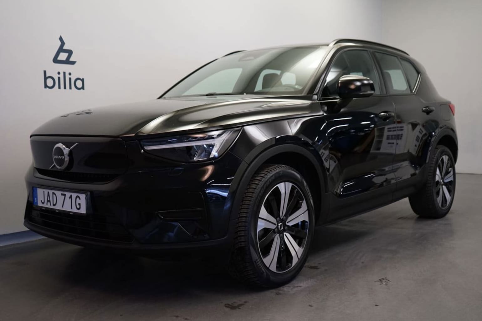 Volvo XC40 Recharge Single Motor Core Edition 2023 Svart