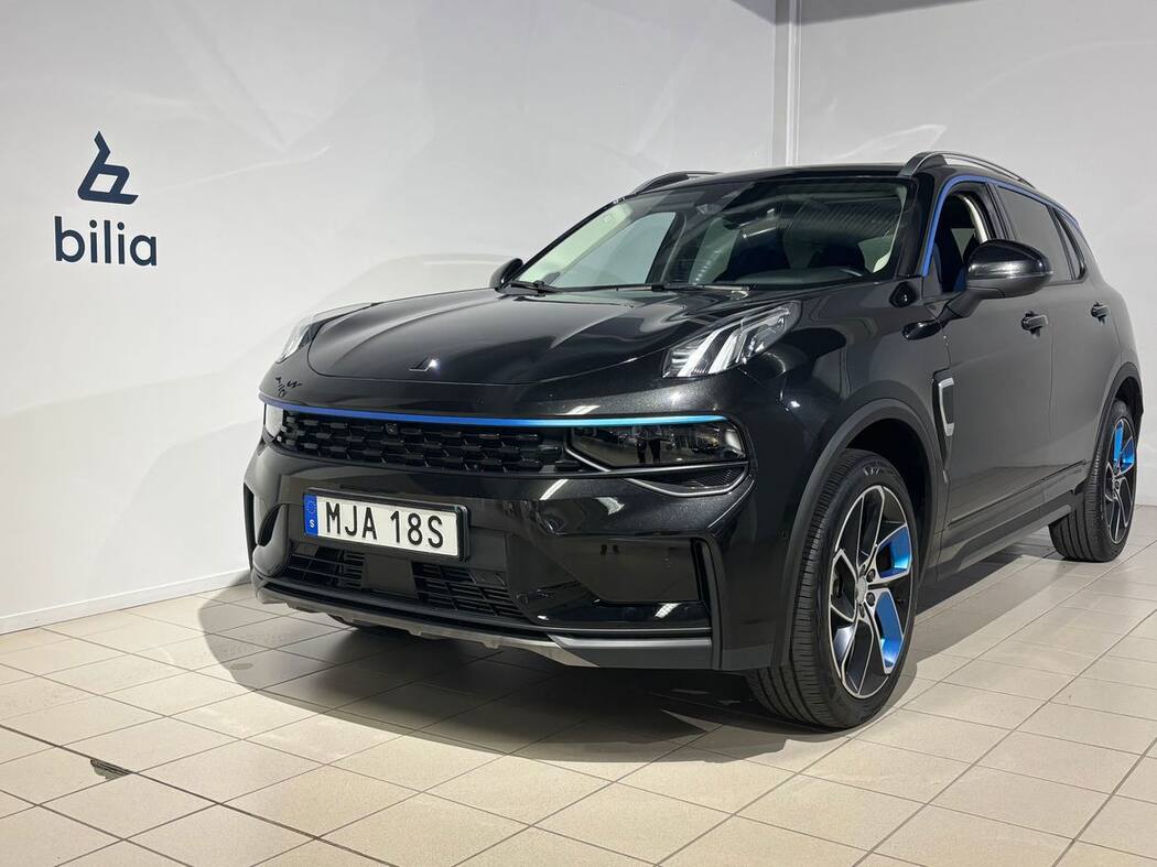 Lynk & Co 01 PHEV | 360-Kamera | Navigation | Infinity | 2022 Svart