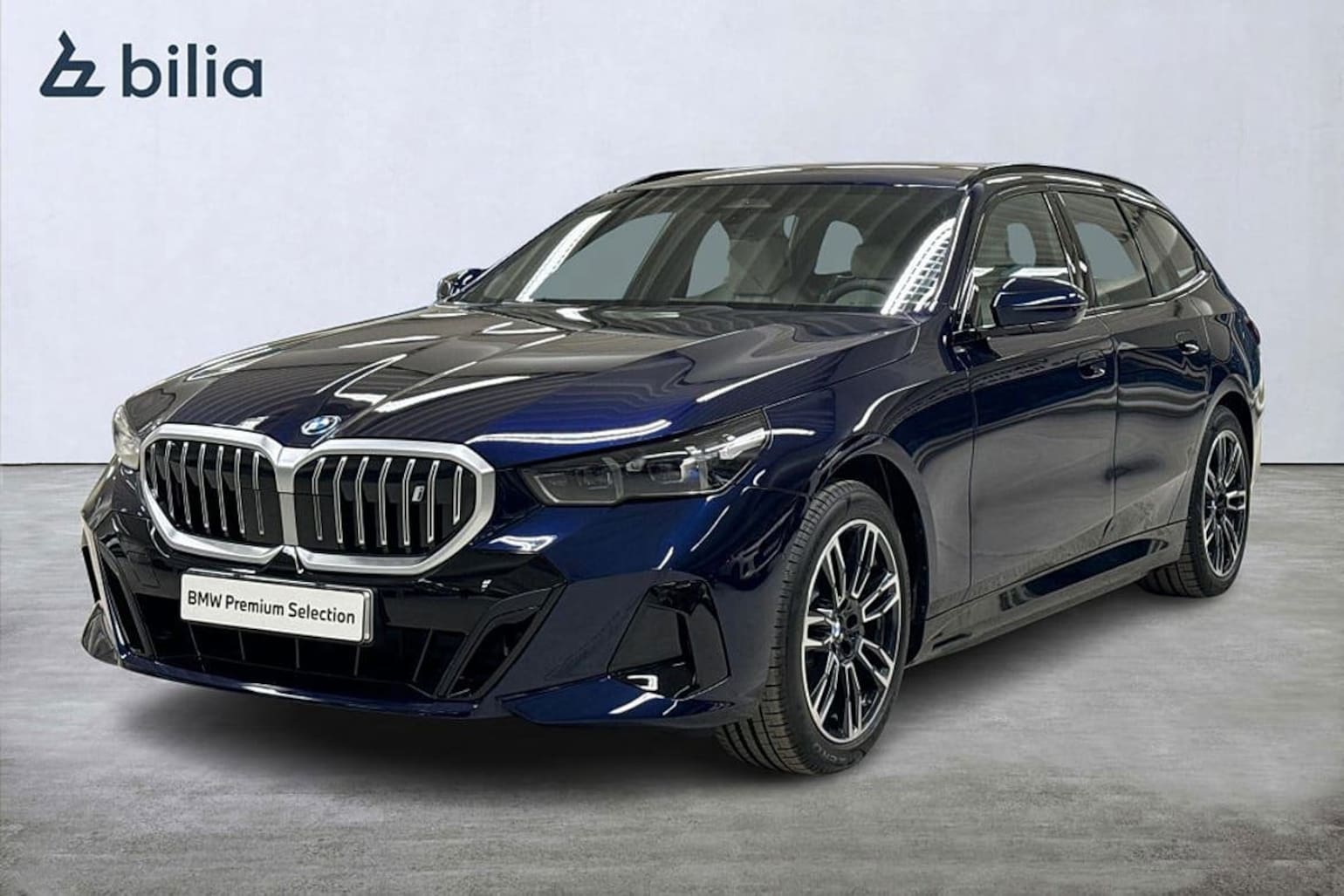 BMW i5 xDrive40 Touring xDrive 40 M-Sport | DEMOBIL | Drag | H&K 2026 Blå