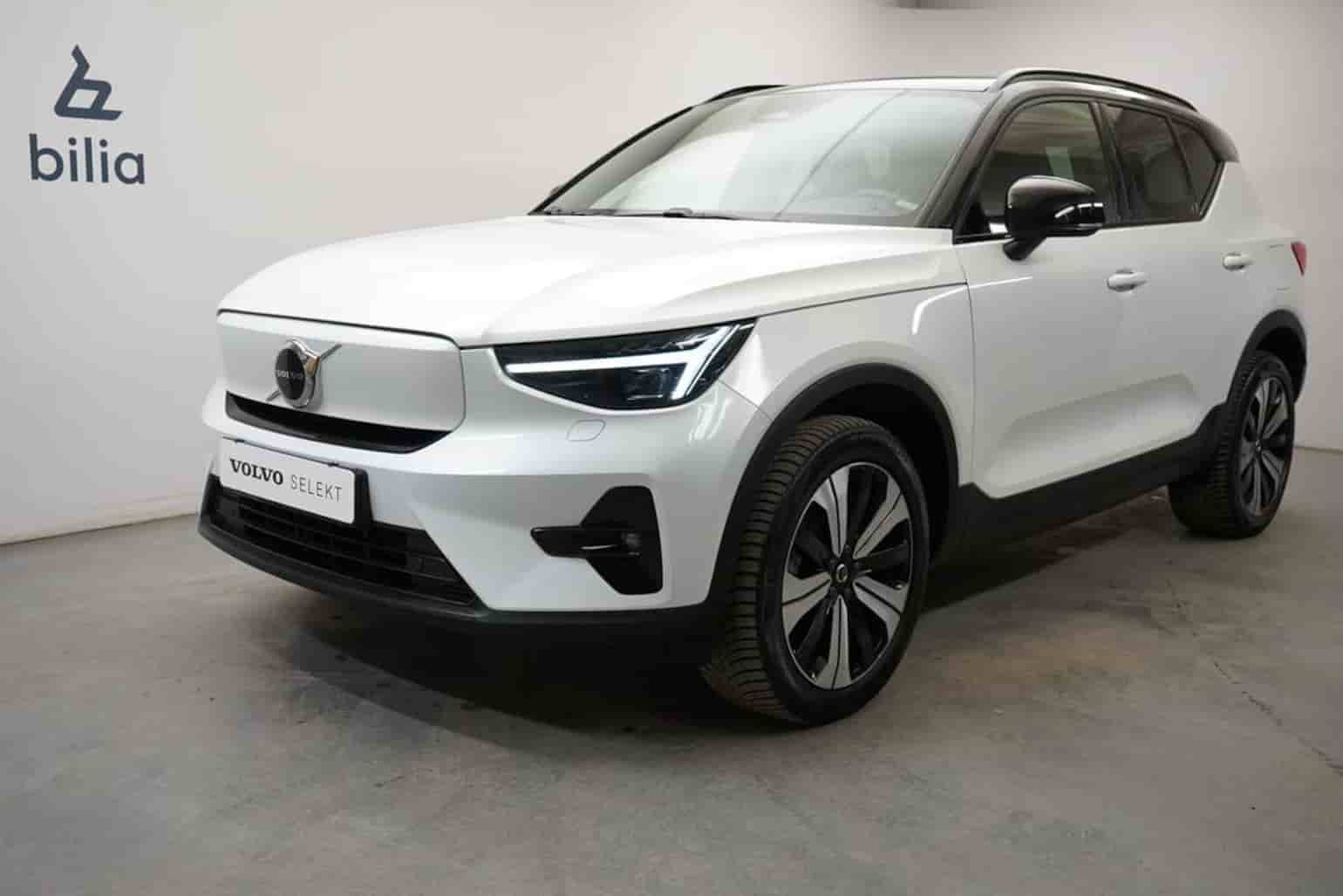 Volvo XC40 Recharge Single Motor Plus, on call 2023 Vit