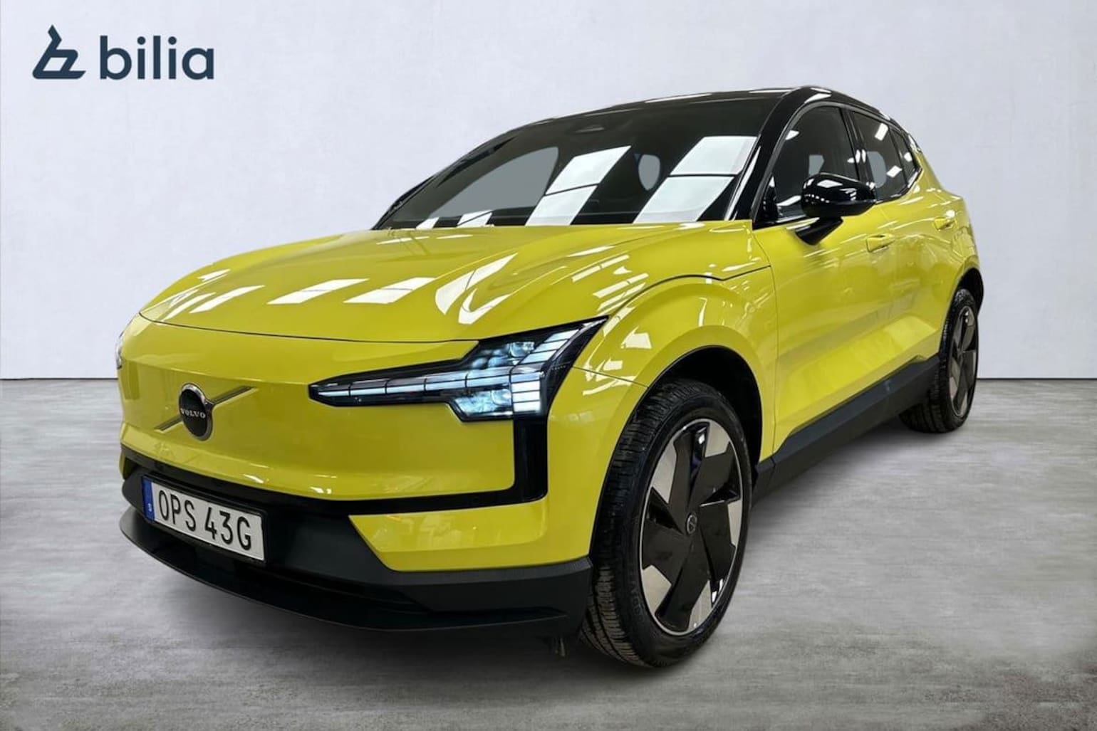 Volvo EX30 Single Motor Extended Range Plus HarmanKardon 2024 Gul